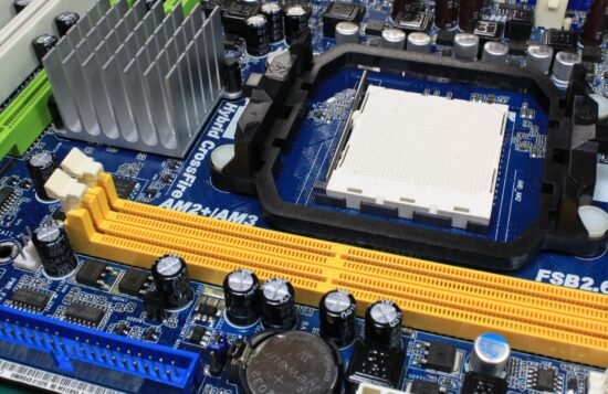 r/buildapcsales: Top 15 Deals That Shock Gamers - Copper Chips